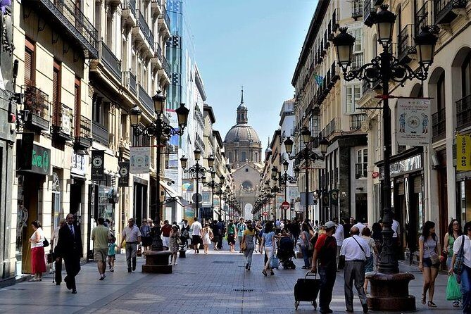 Zaragoza Private Walking Tour with official Tour Guide - FAQ