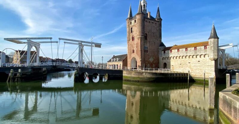 Zierikzee: verhalen tour met gids "De legendes" NL / EN - Why This Tour Stands Out