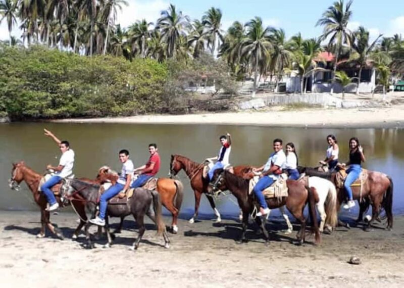 Zihuatanejo: Horseback Riding & Kayaking - Key Points