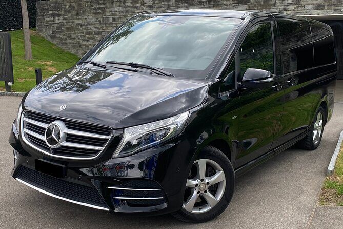 ZRH Zurich Airport to Zurich City Private TransferWinter Special - FAQ