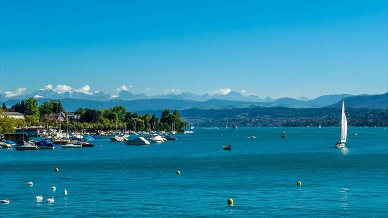 Zurich: 2-hour Best Intro Walking Tour with a Local - Introduction to Zurich’s Heart in Just Two Hours