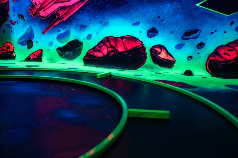 Zurich: Black Light Galaxy Minigolf - Practical Tips for Visiting