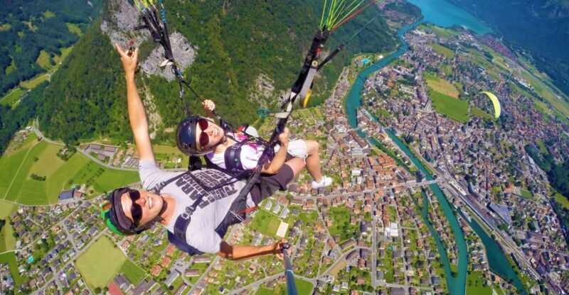 Zurich: Day trip to Interlaken incl. tandem paragliding - Key Points