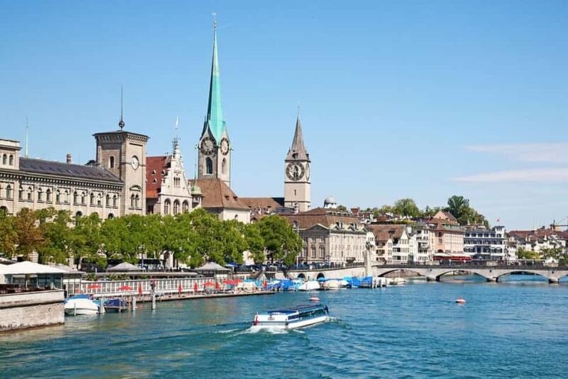 Zurich : Private Custom Walking Tour With a Local Guide - Who Should Consider This Tour?